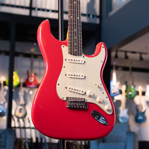 USED FENDER MARK KNOPFLER STRATOCASTER W/CASE | Stang Guitars